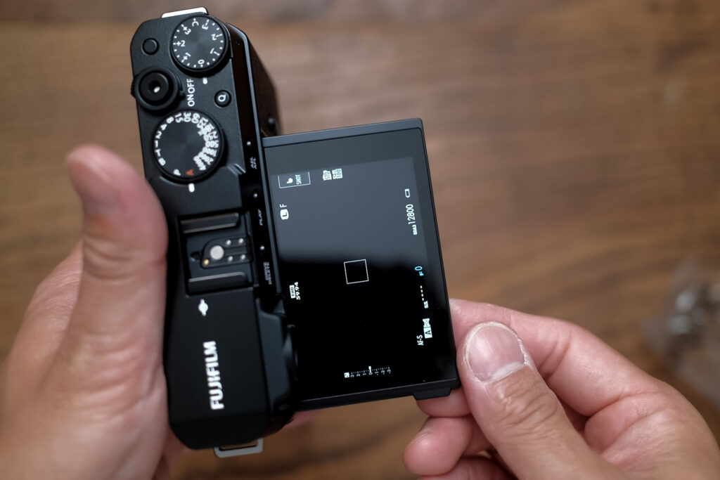 FUJIFILM X-E4を買った理由と、使い始めて気づいたこと - Shutter Loop